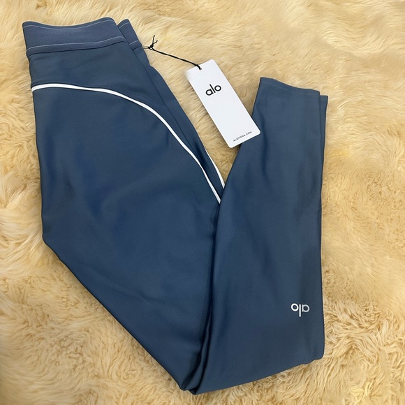 ALO Yoga | Pants & Jumpsuits | Alo Yoga Airlift Blue Stone Leggings ...